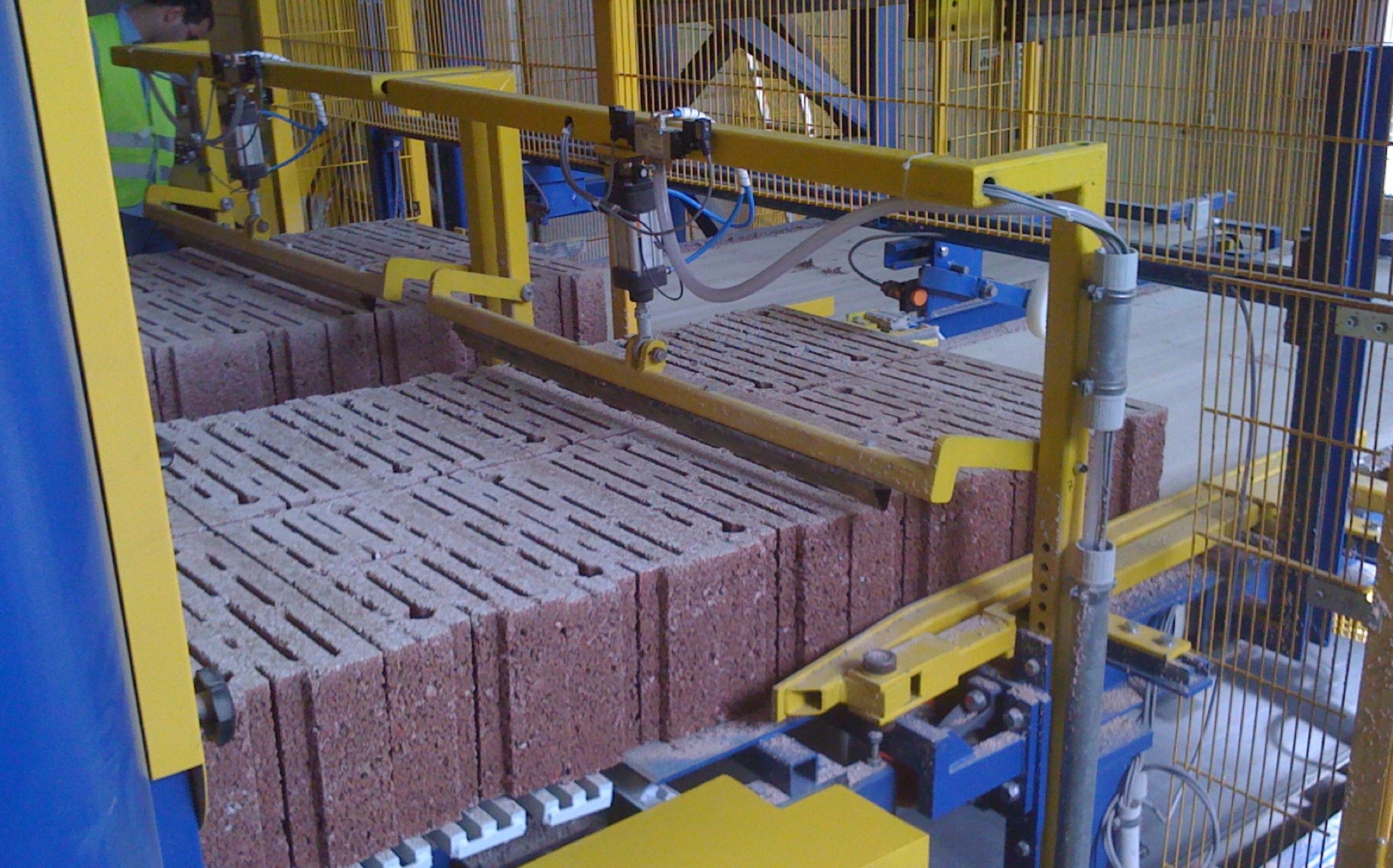 Beton und Bims – Industrieverband Steine und Erden e.V.